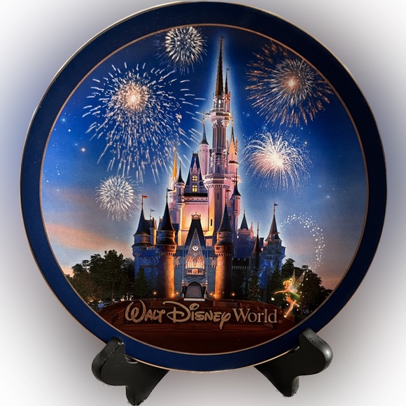Disney | Accents | Cinderella Castle World Disney World Collectible ...